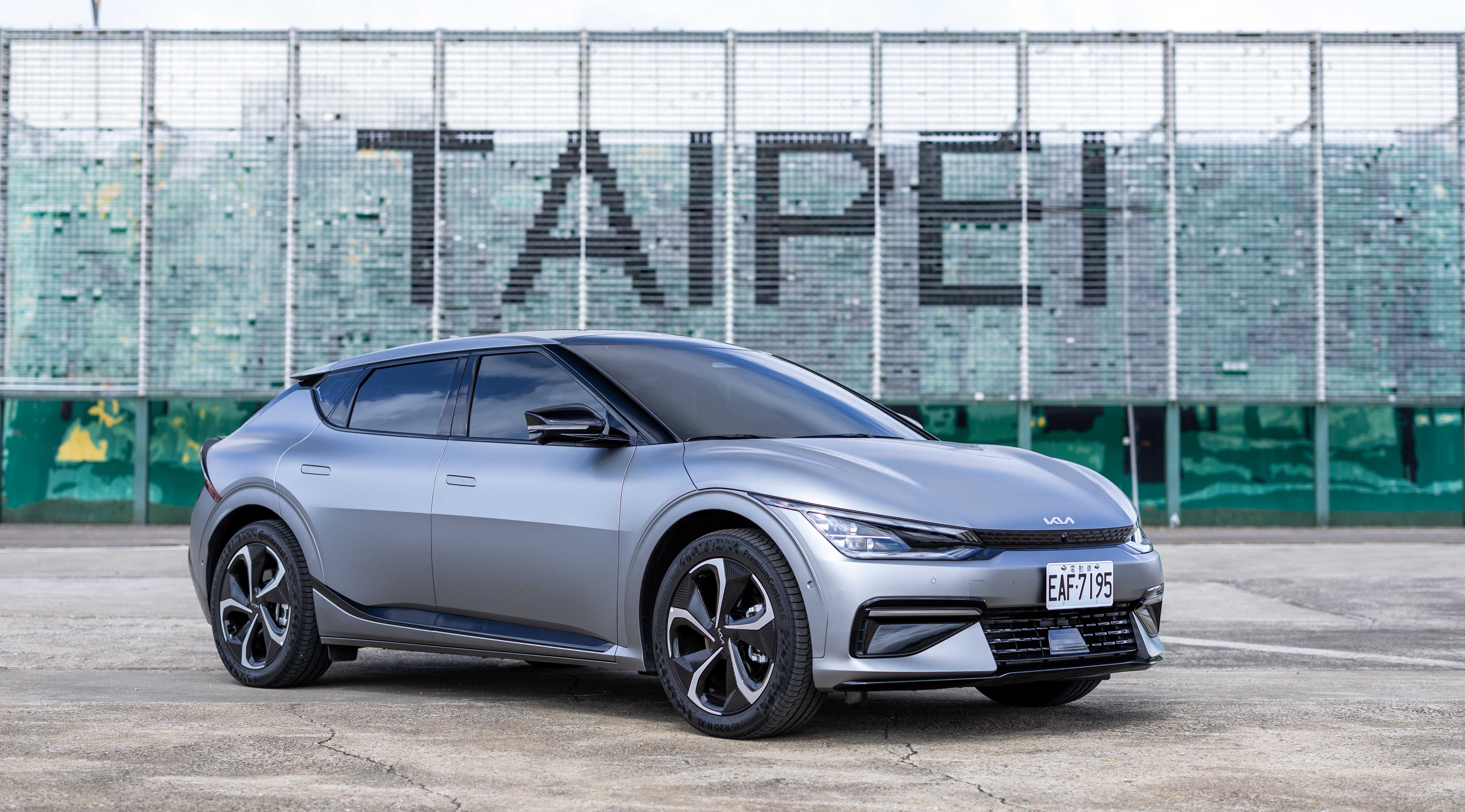 Kia以品牌價值，啟發成長動能6月全車系銷售1,121台，連續2個月突破千台！‘23上半年銷售5,066台，躍居國內成長最快速汽車品牌！｜SiCAR 愛車酷