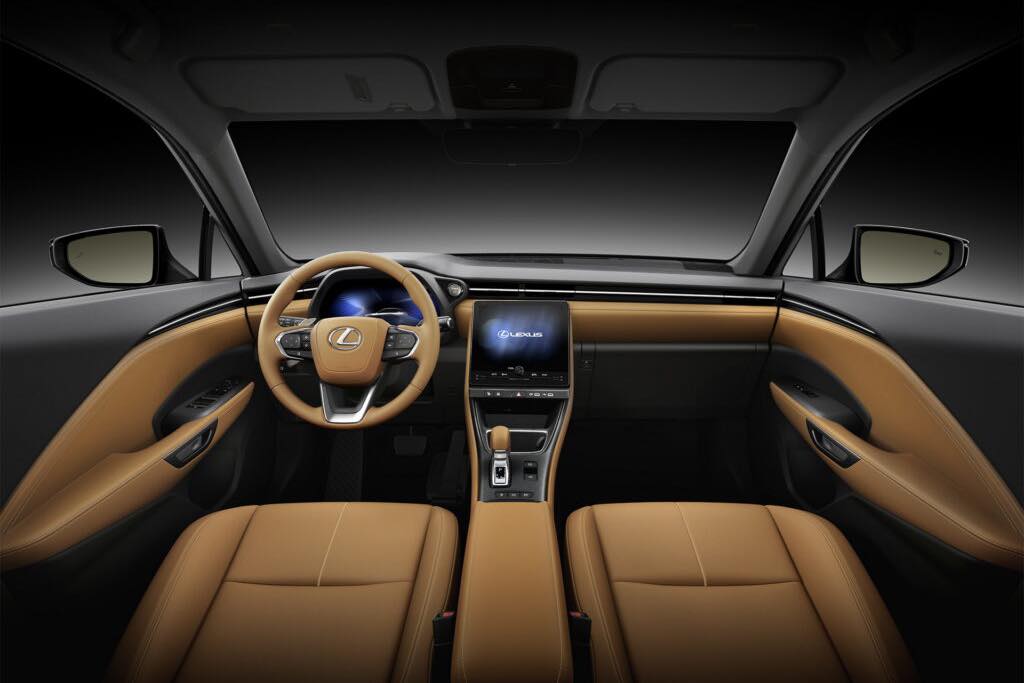 Lexus 休旅家族最小成員LBX 確認｜SiCAR 愛車酷