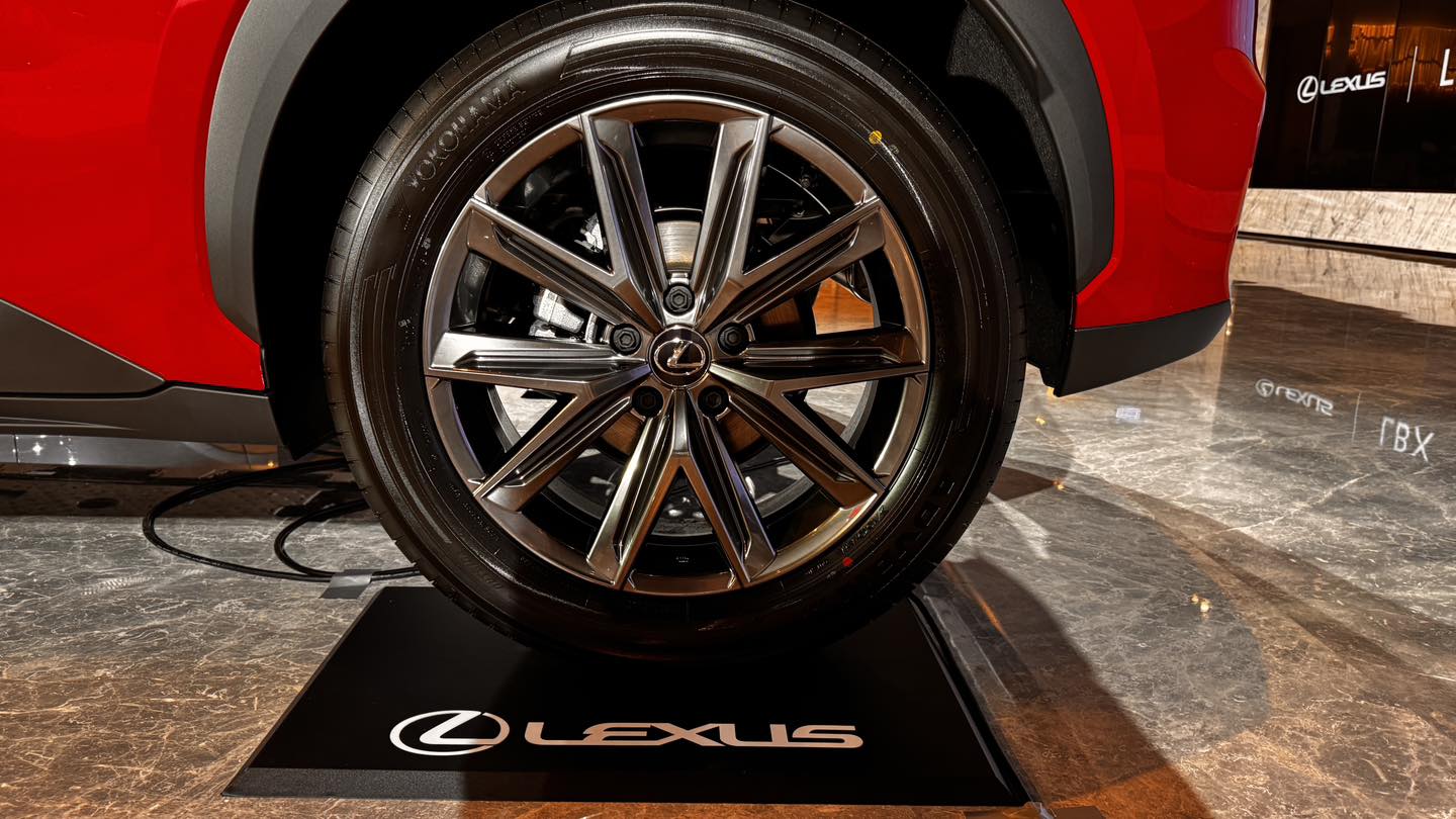 全新Lexus LBX 正式發表了，搭載｜SiCAR 愛車酷