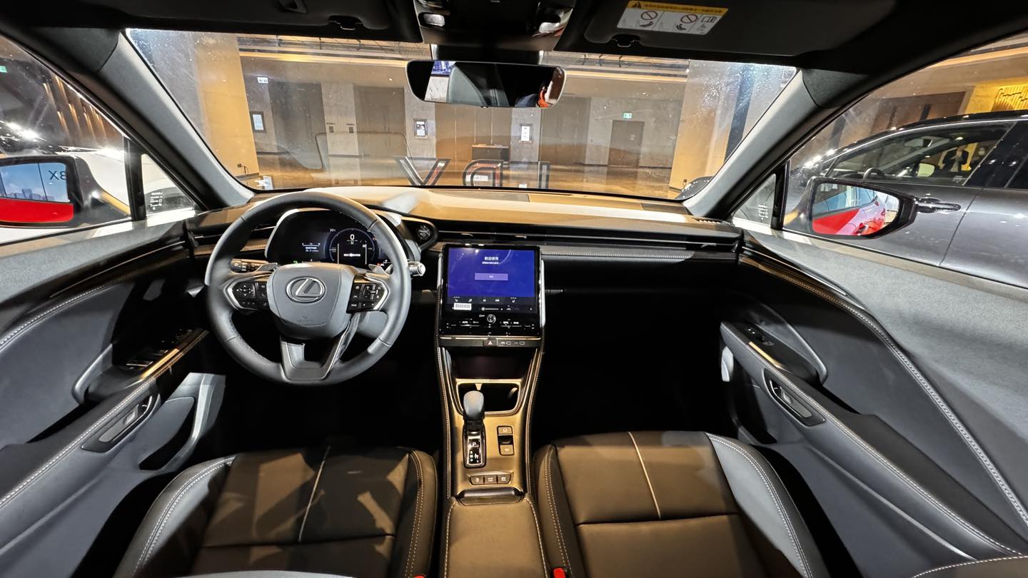 全新Lexus LBX 正式發表了，搭載｜SiCAR 愛車酷