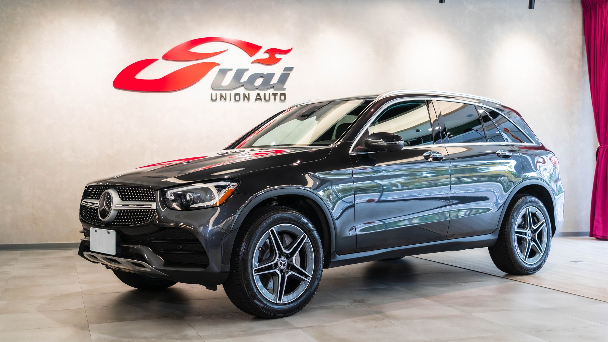 2020 年式 頂配 石墨灰 GLC30｜SiCAR 愛車酷