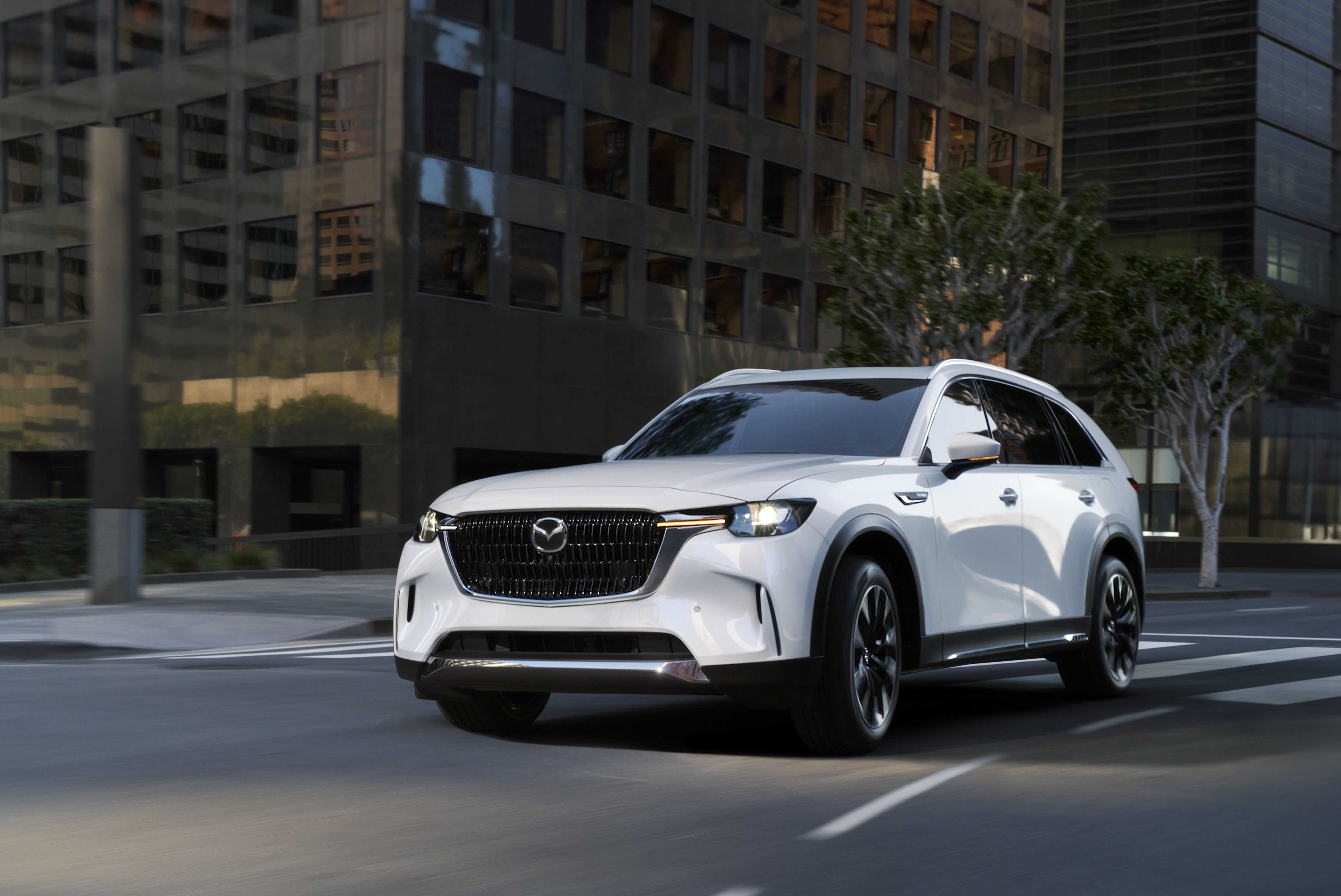 撼動全能旗艦跑旅 NEW MAZDA CX-90正 25 年式全能進化 豪華科技再躍進全車系升級 9 具輔助氣囊 179.9 萬元起即日接單 ...