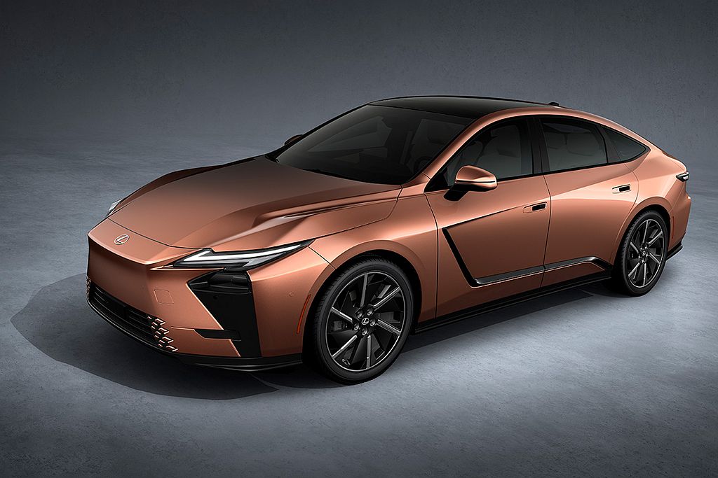 對！這就是全新第八代Lexus ES，主打油電與純電動力｜SiCAR 愛車酷