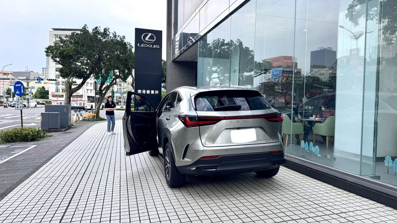 分享一下Lexus NX PHEV 18｜SiCAR 愛車酷